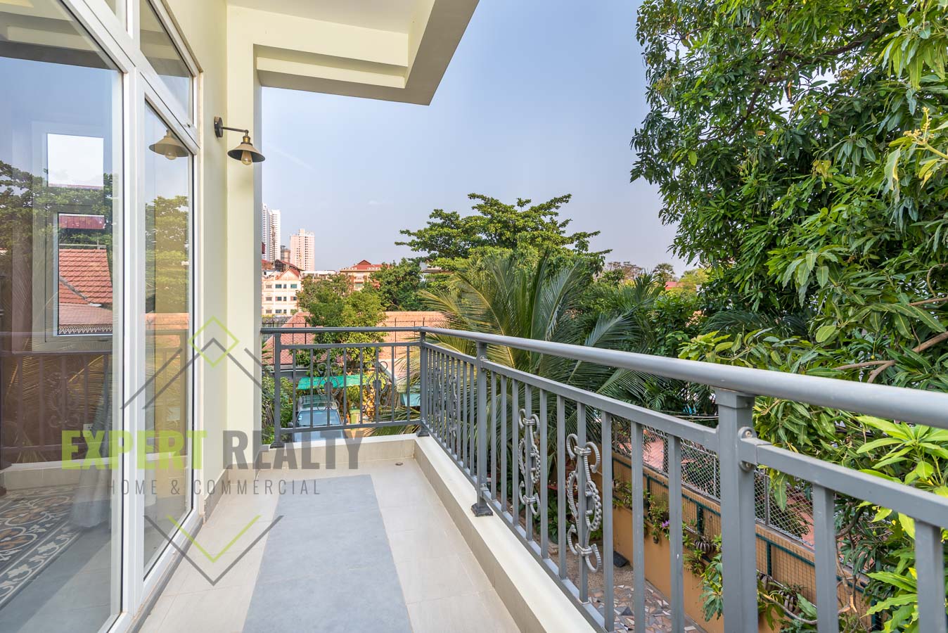 Apartment In Phnom Penh Cambodia | Boeung Prolit Area | 3 Bedroom - Expert Realty Cambodia
